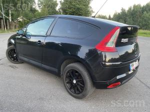 Melns Citroen C4 2005 Daugavpils, ar dzinēja tilpumu 1.60 L un nobraukumu 333 tūkst. km par 1700 €, foto 7 vietnē AUTOMOTO.COM.LV