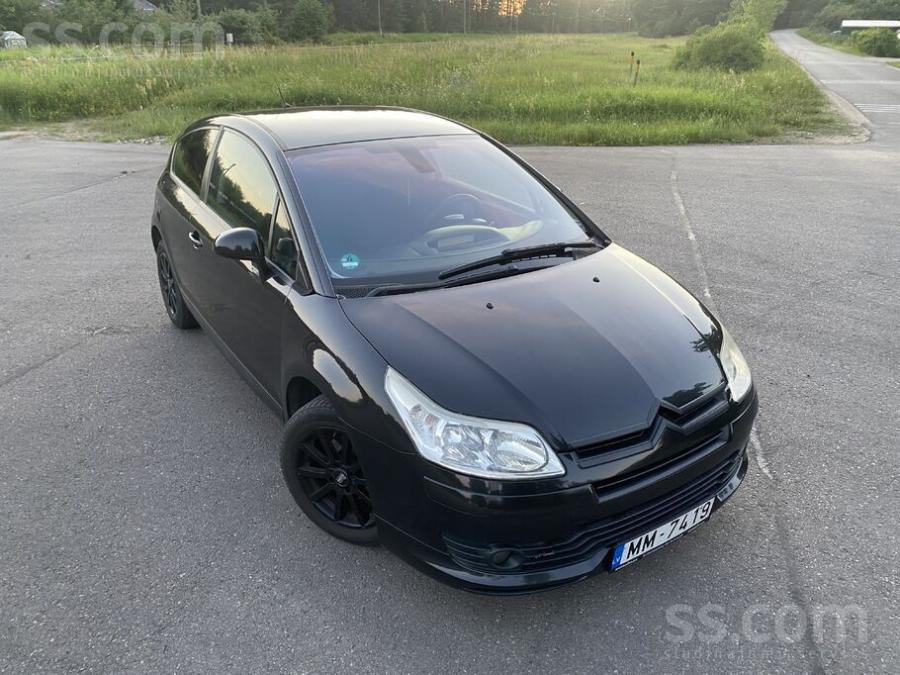 Melns Citroen C4 2005 Daugavpils, ar dzinēja tilpumu 1.60 L un nobraukumu 333 tūkst. km par 1100 €, foto 1 vietnē AUTOMOTO.COM.LV