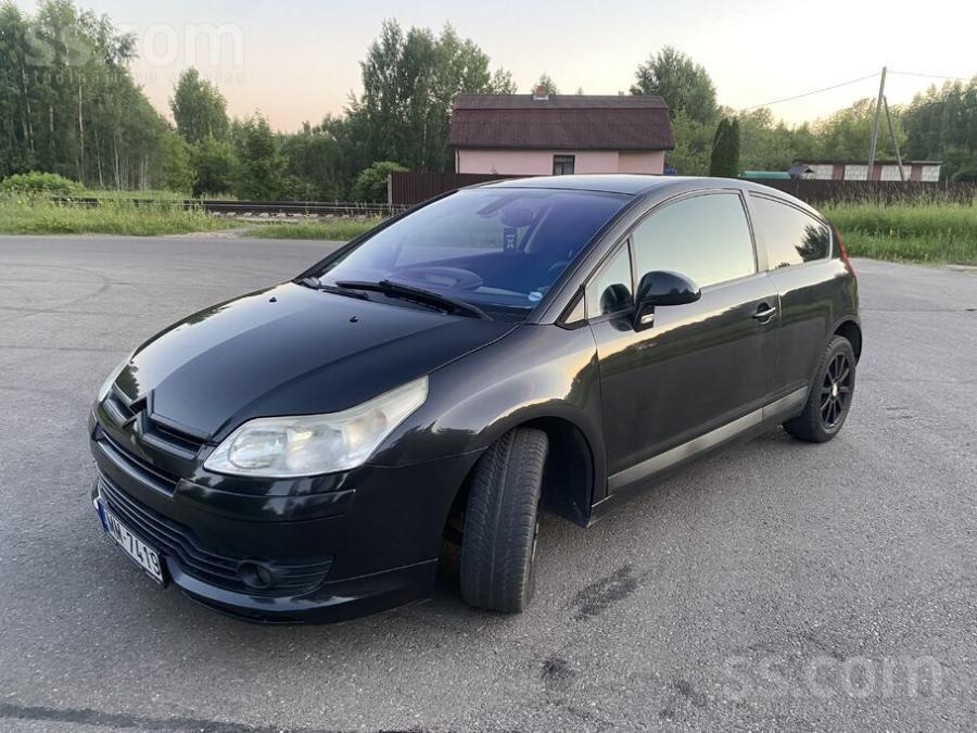 Melns Citroen C4 2005 Daugavpils, ar dzinēja tilpumu 1.60 L un nobraukumu 333 tūkst. km par 1100 €, foto 3 vietnē AUTOMOTO.COM.LV