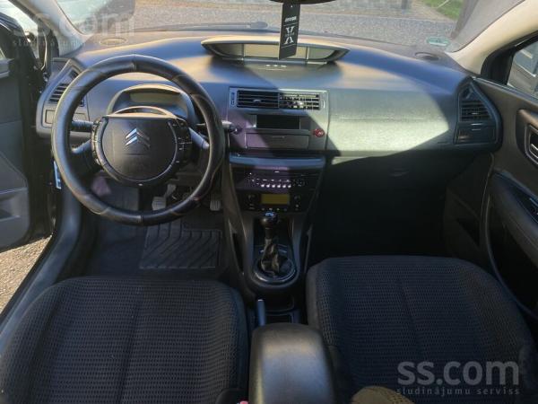 Черный Ситроен С4 2005 в Даугавпилс, объемом двигателя 1.60 л и пробегом 333 тыс. км за 1100 €, фото 8 на AUTOMOTO.COM.LV