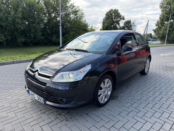 Black Citroen C4 2006 in Ukmerge, with an engine capacity of 2.00 L and mileage of 216 thousand km for 550 €, photo 1 on AUTOMOTO.COM.LV