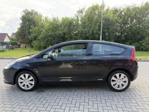 Black Citroen C4 2006 in Ukmerge, with an engine capacity of 2.00 L and mileage of 216 thousand km for 550 €, photo 3 on AUTOMOTO.COM.LV