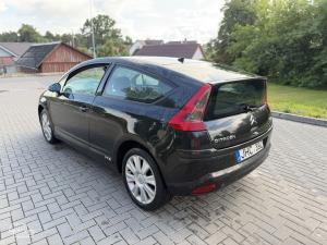 Black Citroen C4 2006 in Ukmerge, with an engine capacity of 2.00 L and mileage of 216 thousand km for 550 €, photo 4 on AUTOMOTO.COM.LV