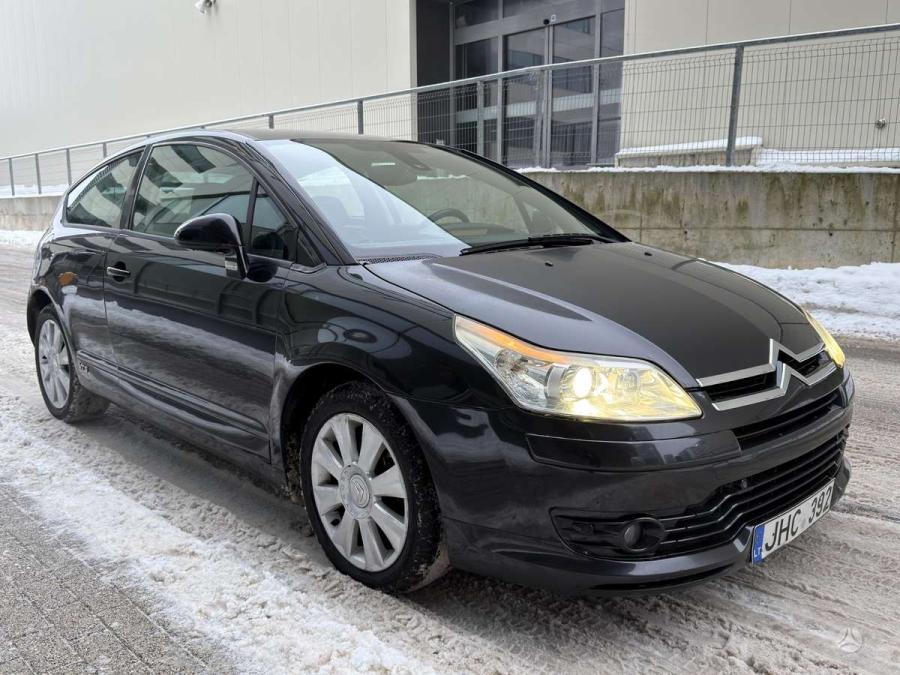 Melns Citroen C4 2007 Viļņa, ar dzinēja tilpumu 2.00 L un nobraukumu 212 tūkst. km par 1150 €, foto 8 vietnē AUTOMOTO.COM.LV