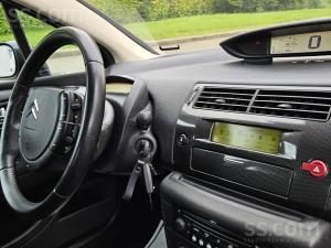 Melns Citroen C4 2007 Jēkabpils, ar dzinēja tilpumu 1.60 L un nobraukumu 148 tūkst. km par 2990 €, foto 18 vietnē AUTOMOTO.COM.LV