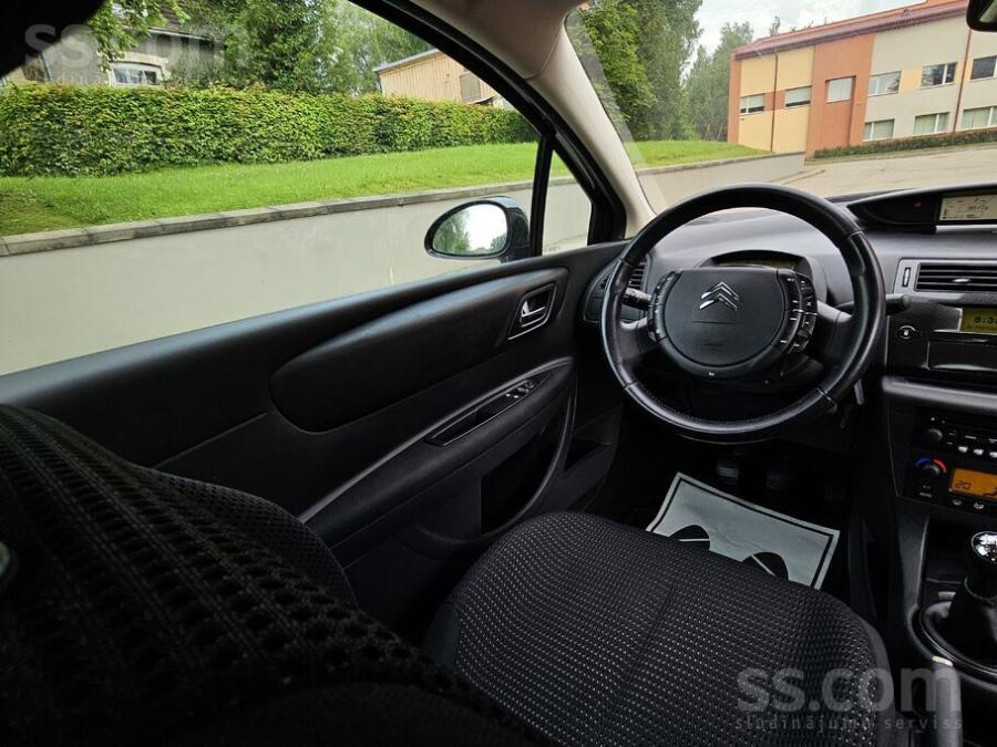 Melns Citroen C4 2007 Jēkabpils, ar dzinēja tilpumu 1.60 L un nobraukumu 148 tūkst. km par 2990 €, foto 20 vietnē AUTOMOTO.COM.LV
