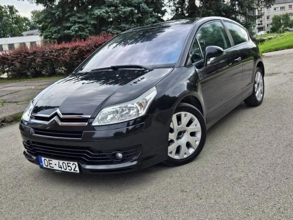 Black Citroen C4 2007 in Jekabpils, with an engine capacity of 1.60 L and mileage of 148 thousand km for 2990 €, photo 1 on AUTOMOTO.COM.LV