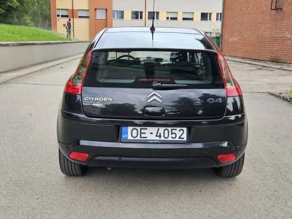 Black Citroen C4 2007 in Jekabpils, with an engine capacity of 1.60 L and mileage of 148 thousand km for 2990 €, photo 7 on AUTOMOTO.COM.LV