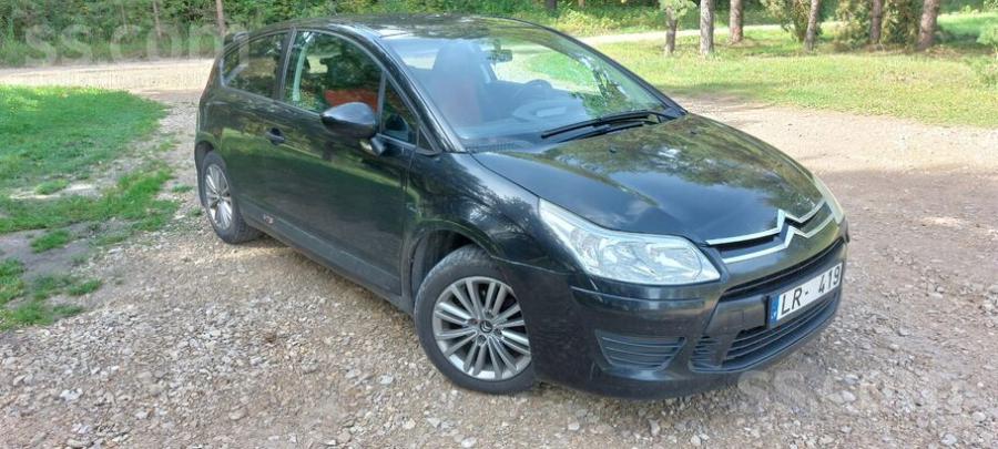 Black Citroen C4 2010 in Jekabpils, with an engine capacity of 1.60 L and mileage of 303 thousand km for 1250 €, photo 3 on AUTOMOTO.COM.LV