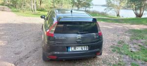 Black Citroen C4 2010 in Jekabpils, with an engine capacity of 1.60 L and mileage of 303 thousand km for 1250 €, photo 5 on AUTOMOTO.COM.LV