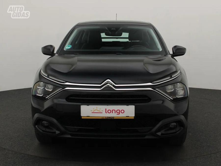 Black Citroen C4 2021 in Vilnius, with an engine capacity of 1.20 L and mileage of 110 thousand km for 13599 €, photo 4 on AUTOMOTO.COM.LV