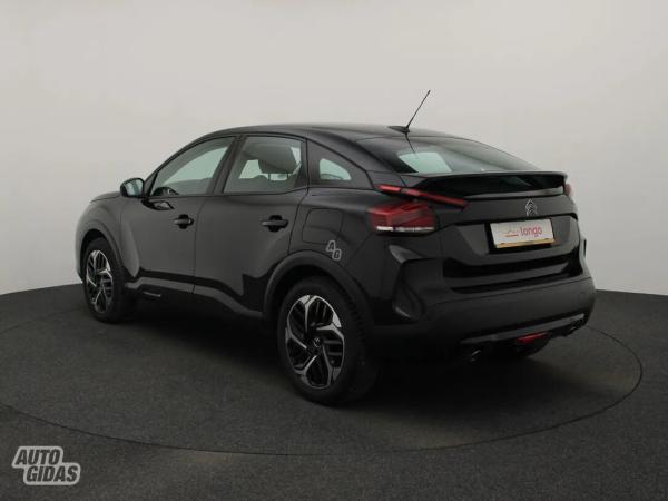 Black Citroen C4 2021 in Vilnius, with an engine capacity of 1.20 L and mileage of 110 thousand km for 13599 €, photo 7 on AUTOMOTO.COM.LV