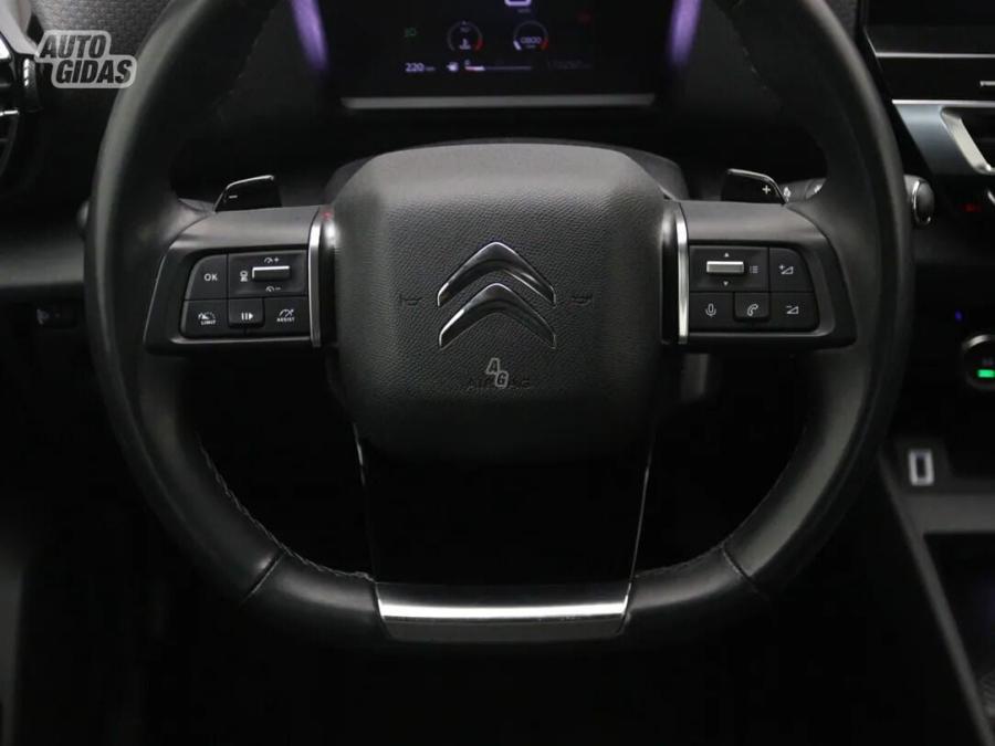 Black Citroen C4 2021 in Vilnius, with an engine capacity of 1.20 L and mileage of 110 thousand km for 13599 €, photo 19 on AUTOMOTO.COM.LV
