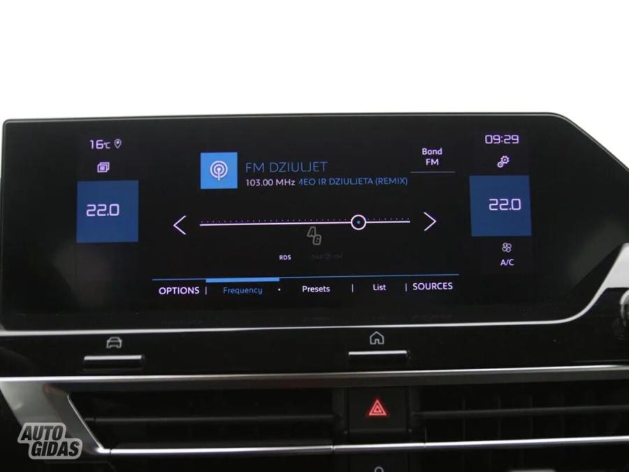 Black Citroen C4 2021 in Vilnius, with an engine capacity of 1.20 L and mileage of 110 thousand km for 13599 €, photo 23 on AUTOMOTO.COM.LV