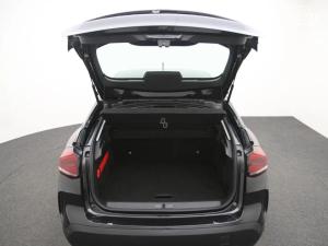 Black Citroen C4 2021 in Vilnius, with an engine capacity of 1.20 L and mileage of 110 thousand km for 13599 €, photo 33 on AUTOMOTO.COM.LV