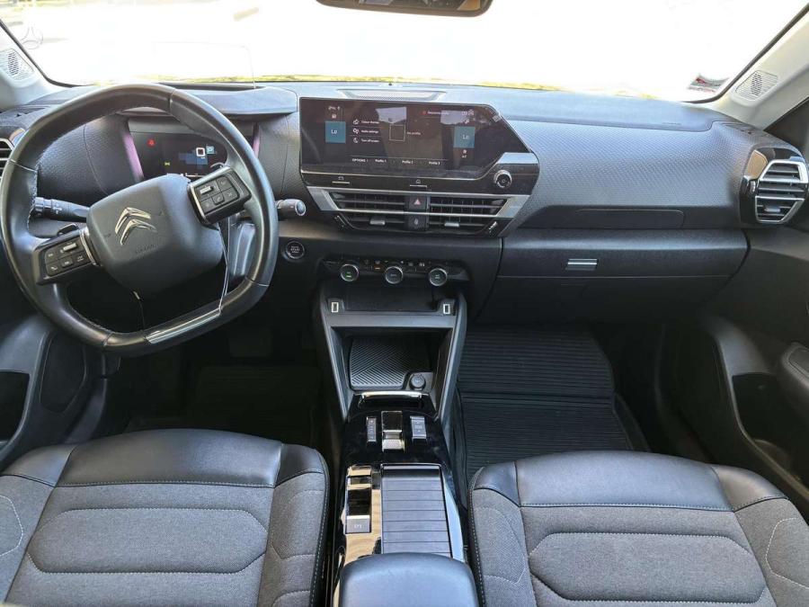 Melns Citroen C4 2022 Tauragė, ar dzinēja tilpumu 1.50 L un nobraukumu 190 tūkst. km par 9700 €, foto 16 vietnē AUTOMOTO.COM.LV
