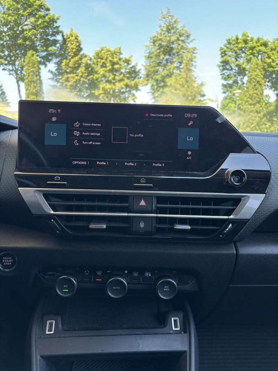 Melns Citroen C4 2022 Tauragė, ar dzinēja tilpumu 1.50 L un nobraukumu 190 tūkst. km par 9700 €, foto 19 vietnē AUTOMOTO.COM.LV
