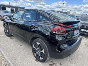 Black Citroen C4 2022 in Vilnius, with an engine capacity of 1.20 L and mileage of 176 thousand km for 10768 €, photo 7 on AUTOMOTO.COM.LV