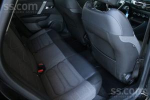 Black Citroen C4 2022 in Riga, with an engine capacity of 1.50 L and mileage of 78 thousand km for 14490 €, photo 9 on AUTOMOTO.COM.LV