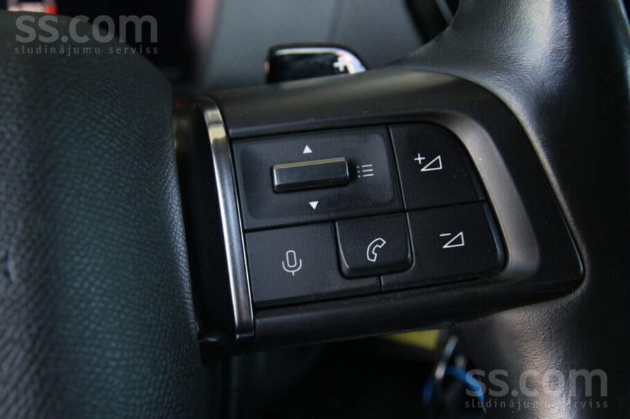 Black Citroen C4 2022 in Riga, with an engine capacity of 1.50 L and mileage of 78 thousand km for 14490 €, photo 13 on AUTOMOTO.COM.LV