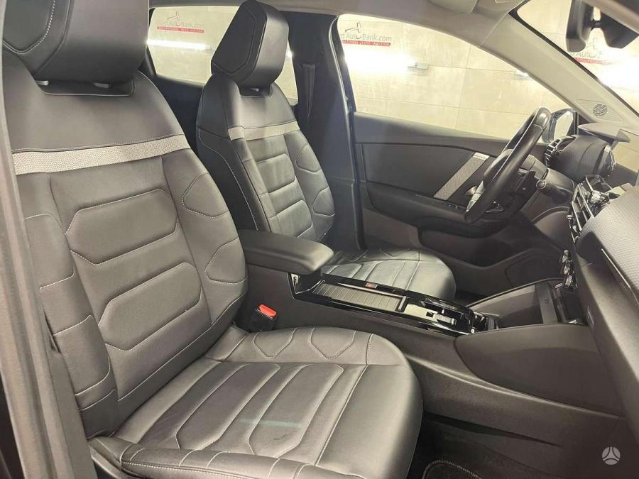 Melns Citroen C4 2022 Marijampole, ar dzinēja tilpumu 1.20 L un nobraukumu 126 tūkst. km par 13068 €, foto 11 vietnē AUTOMOTO.COM.LV