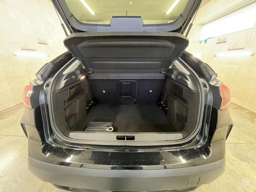Melns Citroen C4 2022 Marijampole, ar dzinēja tilpumu 1.20 L un nobraukumu 126 tūkst. km par 13068 €, foto 18 vietnē AUTOMOTO.COM.LV
