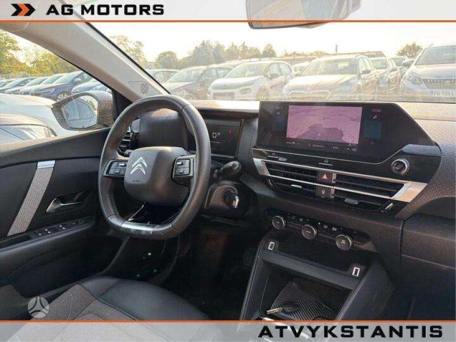 Black Citroen C4 2022 in Vilnius, with an engine capacity of 1.20 L and mileage of 71 thousand km for 14000 €, photo 6 on AUTOMOTO.COM.LV