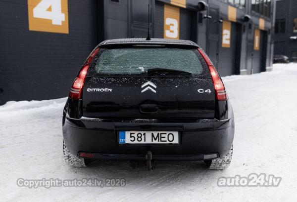 Black Citroen C4 2005 in Tallinn, with an engine capacity of 2.00 L and mileage of 263 thousand km for 1499 €, photo 5 on AUTOMOTO.COM.LV
