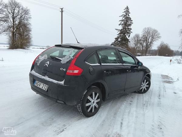 Black Citroen C4 2005 in Panevezys, with an engine capacity of 1.60 L and mileage of 3 thousand km for 770 €, photo 2 on AUTOMOTO.COM.LV