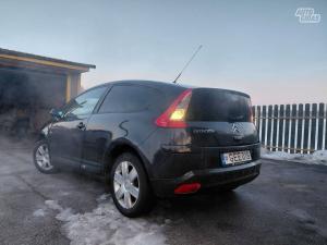 Black Citroen C4 2005 in Vilkaviskis, with an engine capacity of 1.60 L and mileage of 266 thousand km for 555 €, photo 3 on AUTOMOTO.COM.LV