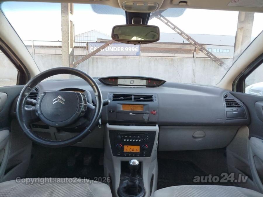 Melns Citroen C4 2005 Tallina, ar dzinēja tilpumu 1.60 L un nobraukumu 342 tūkst. km par 499 €, foto 5 vietnē AUTOMOTO.COM.LV