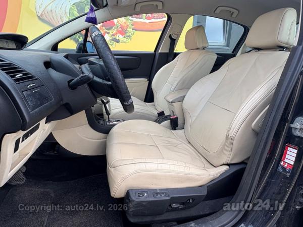 Black Citroen C4 2005 in Rapla, with an engine capacity of 2.00 L and mileage of 264 thousand km for 1200 €, photo 9 on AUTOMOTO.COM.LV