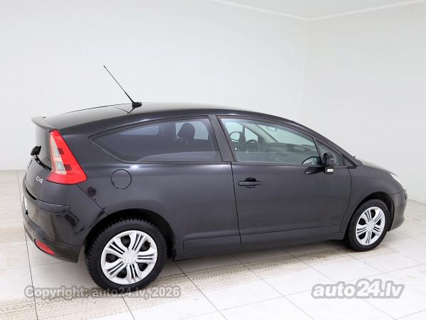 Melns Citroen C4 2006 Tallina, ar dzinēja tilpumu 1.60 L un nobraukumu 157 tūkst. km par 399 €, foto 3 vietnē AUTOMOTO.COM.LV
