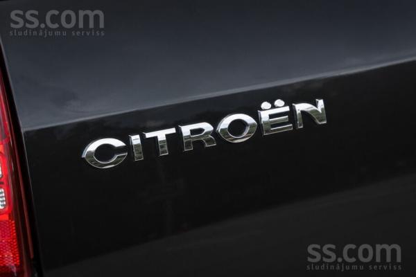Black Citroen C4 2006 in Riga, with an engine capacity of 1.60 L and mileage of 129 thousand km for 1995 €, photo 7 on AUTOMOTO.COM.LV