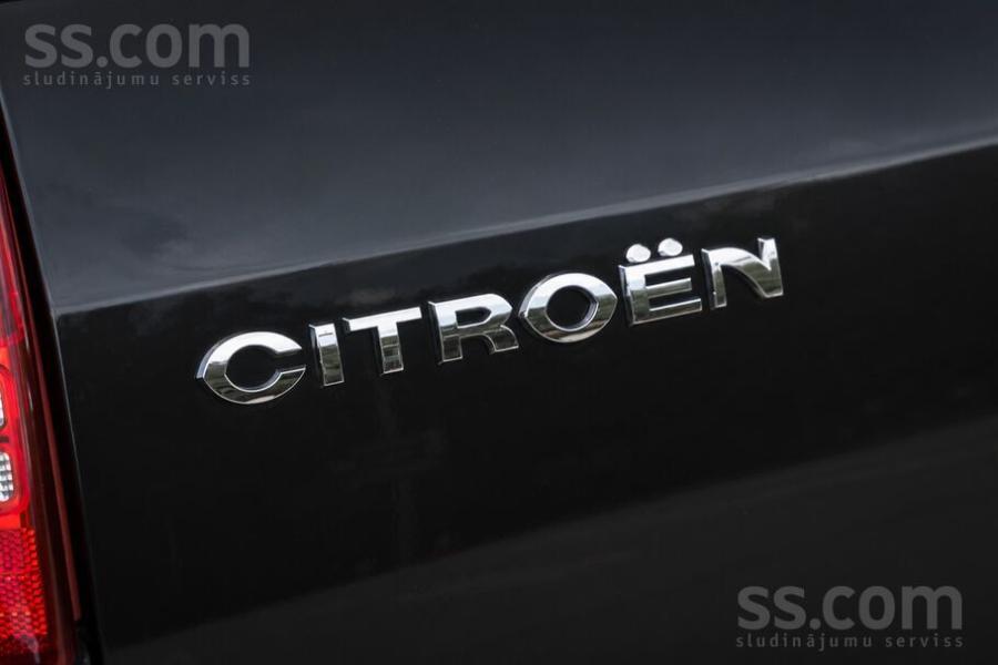 Melns Citroen C4 2006 Rīga, ar dzinēja tilpumu 1.60 L un nobraukumu 129 tūkst. km par 1995 €, foto 8 vietnē AUTOMOTO.COM.LV