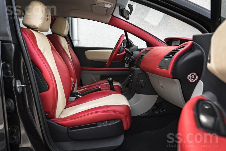 Melns Citroen C4 2006 Rīga, ar dzinēja tilpumu 1.60 L un nobraukumu 129 tūkst. km par 1995 €, foto 11 vietnē AUTOMOTO.COM.LV