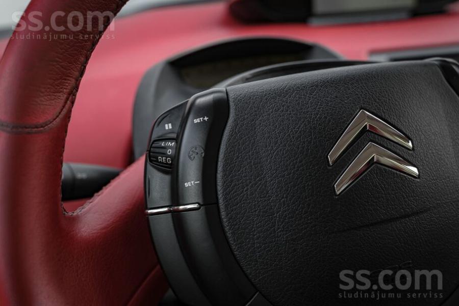 Melns Citroen C4 2006 Rīga, ar dzinēja tilpumu 1.60 L un nobraukumu 129 tūkst. km par 1995 €, foto 16 vietnē AUTOMOTO.COM.LV