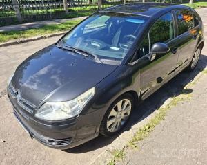 Black Citroen C4 2006 in Riga, with an engine capacity of 2.00 L and mileage of 223 thousand km for 990 €, photo 6 on AUTOMOTO.COM.LV