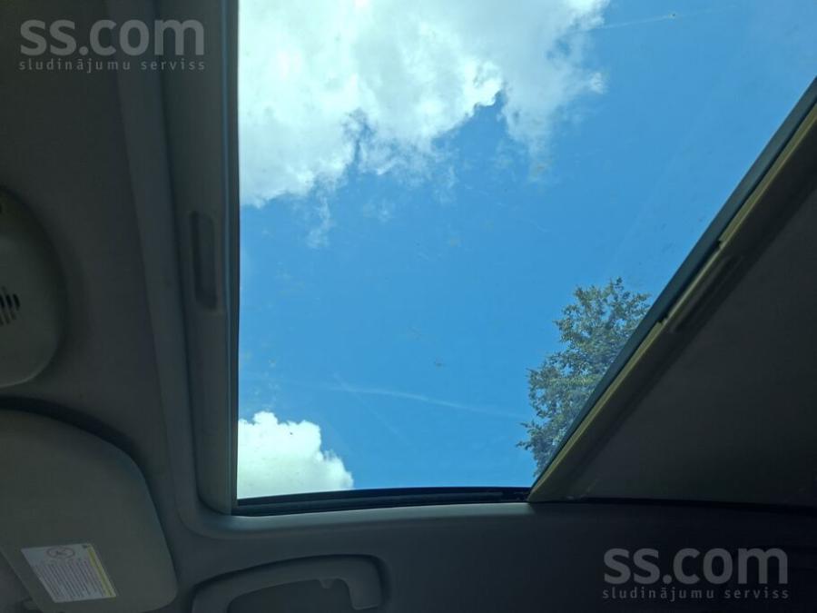 Black Citroen C4 2006 in Riga, with an engine capacity of 2.00 L and mileage of 223 thousand km for 990 €, photo 13 on AUTOMOTO.COM.LV