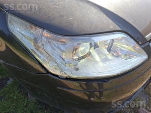 Black Citroen C4 2006 in Riga, with an engine capacity of 2.00 L and mileage of 223 thousand km for 990 €, photo 17 on AUTOMOTO.COM.LV