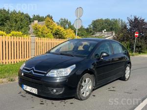 Melns Citroen C4 2006 Jūrmala, ar dzinēja tilpumu 2.00 L un nobraukumu 176 tūkst. km par 950 €, foto  vietnē AUTOMOTO.COM.LV