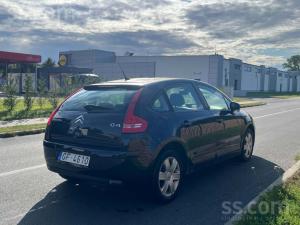 Melns Citroen C4 2006 Jūrmala, ar dzinēja tilpumu 2.00 L un nobraukumu 176 tūkst. km par 950 €, foto 6 vietnē AUTOMOTO.COM.LV