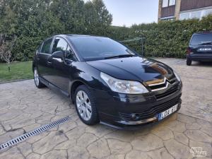 Black Citroen C4 2007 in Klaipeda, with an engine capacity of 1.60 L and mileage of 316 thousand km for 1950 €, photo 3 on AUTOMOTO.COM.LV
