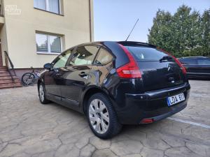Black Citroen C4 2007 in Klaipeda, with an engine capacity of 1.60 L and mileage of 316 thousand km for 1950 €, photo 5 on AUTOMOTO.COM.LV