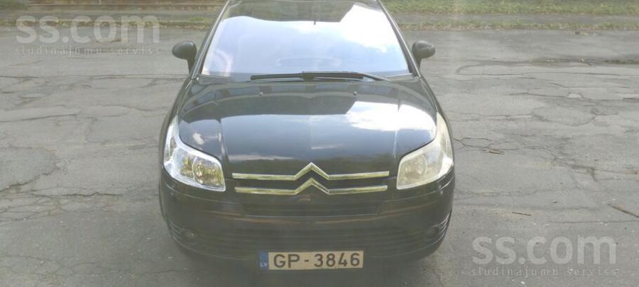 Black Citroen C4 2007 in Riga, with an engine capacity of 2.00 L and mileage of 266 thousand km for 1200 €, photo 6 on AUTOMOTO.COM.LV