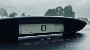 Black Citroen C4 2008 in Cesis, with an engine capacity of 1.60 L and mileage of 270 thousand km for 740 €, photo 8 on AUTOMOTO.COM.LV