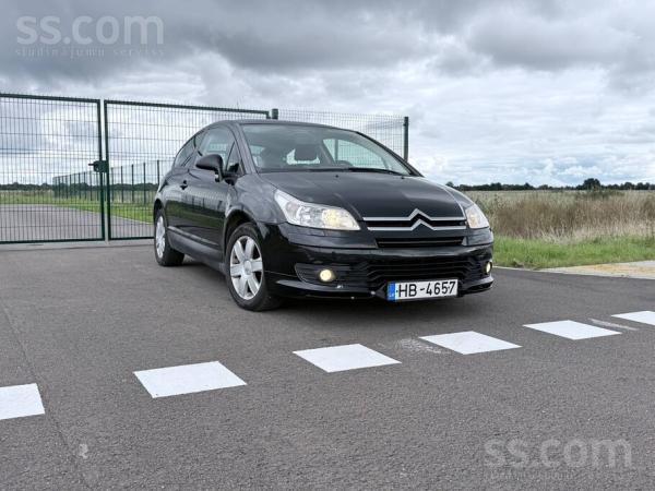 Ситроен С4 2008 в Лиепая на AUTOMOTO.COM.LV Черный Ситроен С4 2008 в Лиепая, объемом двигателя 1.60 л и пробегом 202 тыс. км за 1200 €, фото 1 на AUTOMOTO.COM.LV