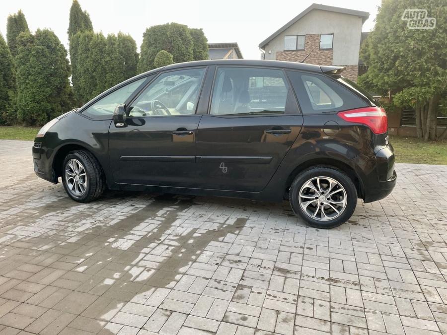 Black Citroen C4 2010 in Vilnius, with an engine capacity of 1.60 L and mileage of 278 thousand km for 1650 €, photo 13 on AUTOMOTO.COM.LV