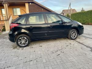 Black Citroen C4 2010 in Vilnius, with an engine capacity of 1.60 L and mileage of 278 thousand km for 1650 €, photo 17 on AUTOMOTO.COM.LV