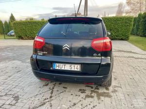 Black Citroen C4 2010 in Vilnius, with an engine capacity of 1.60 L and mileage of 278 thousand km for 1650 €, photo 18 on AUTOMOTO.COM.LV